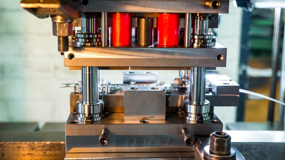 Stanzerei: Umformteile & Stanzautomaten | Jofrim