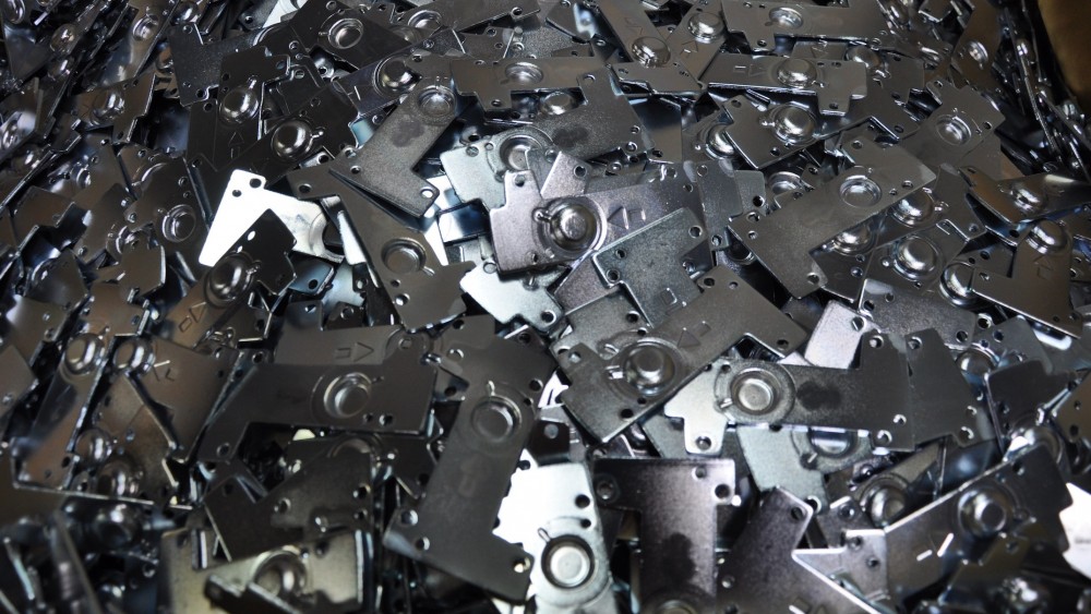 Präzise Stanzteile für Kleinserien & Großserien